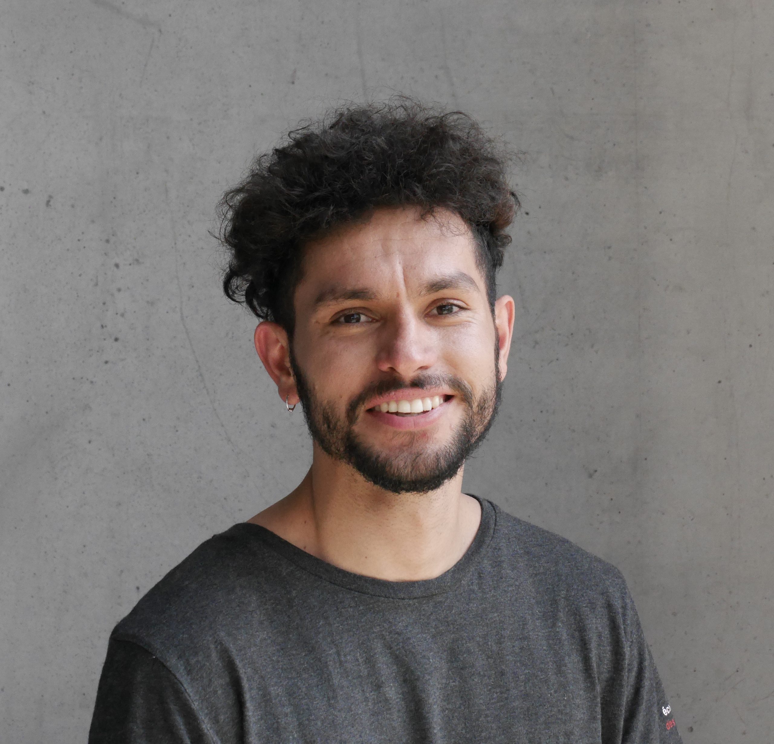 Marco SOLIS - École Supérieure des Arts du Cirque